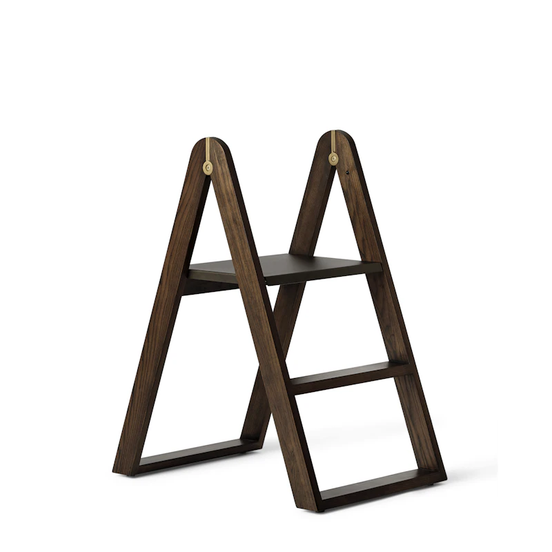 Reech Step Ladder Dark Ash from Gejst | RoyalDesign