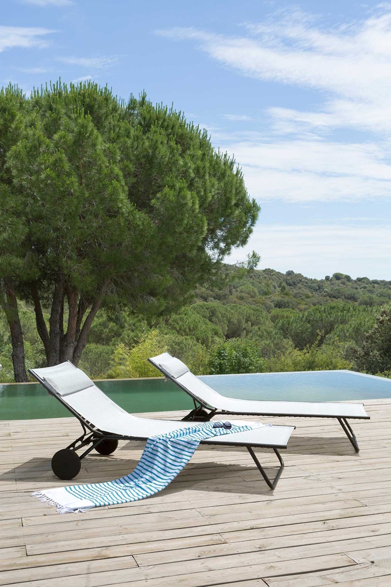Miami sun lounger store